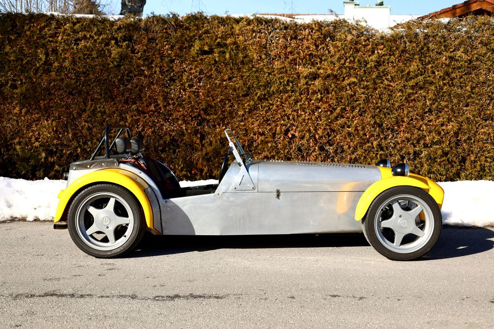 Caterham Super Seven 1.6 - 1987 | CarYouNeed.ch