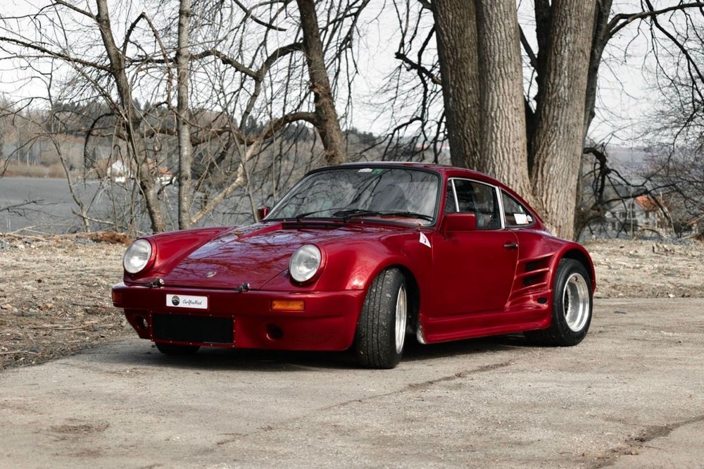 Porsche 911 3.0 SC Turbo Look 1982 | CarYouNeed.ch