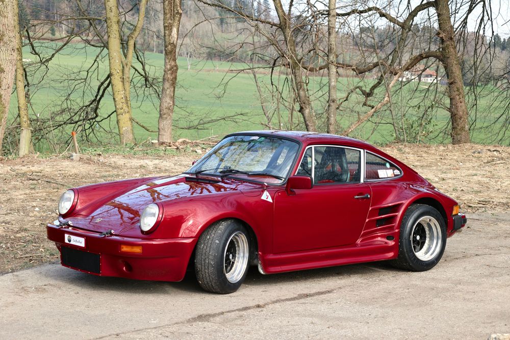 Porsche 911 3.0 SC Turbo Look - 1982 | CarYouNeed.ch