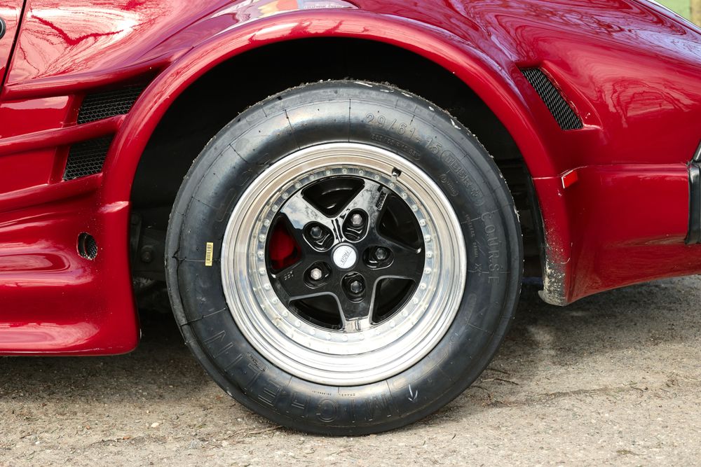 Porsche 911 3.0 SC Turbo Look 1982 | CarYouNeed.ch