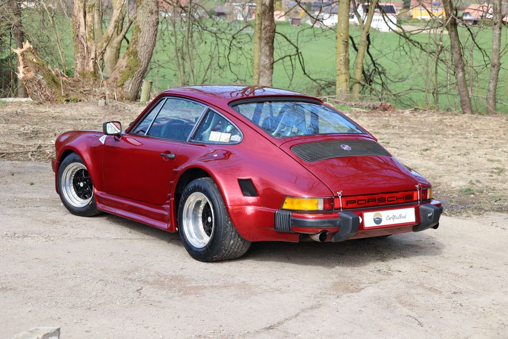 Porsche 911 3.0 SC Turbo Look 1982 | CarYouNeed.ch