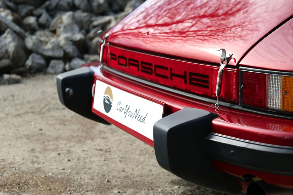 Porsche 911 3.0 SC Turbo Look - 1982 | CarYouNeed.ch