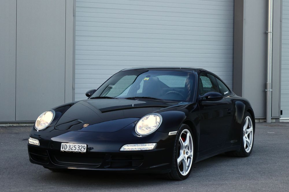 Porsche 911 997.1 Carrera 4S | CarYouNeed.ch