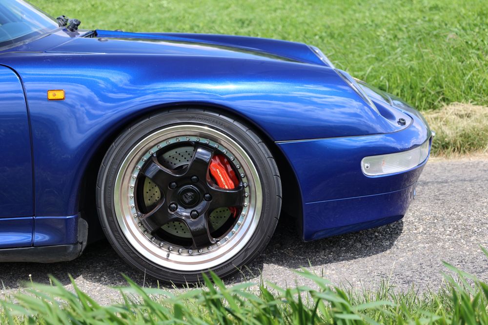 Porsche 911 933 Turbo | CarYouNeed.ch