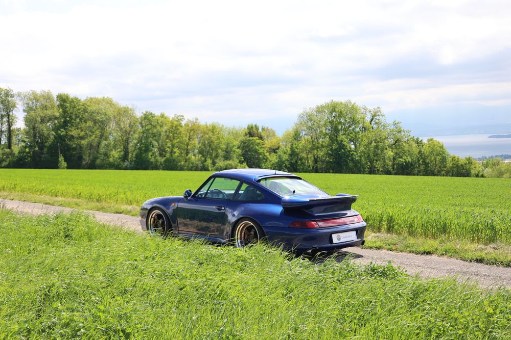 Porsche 911 933 Turbo | CarYouNeed.ch
