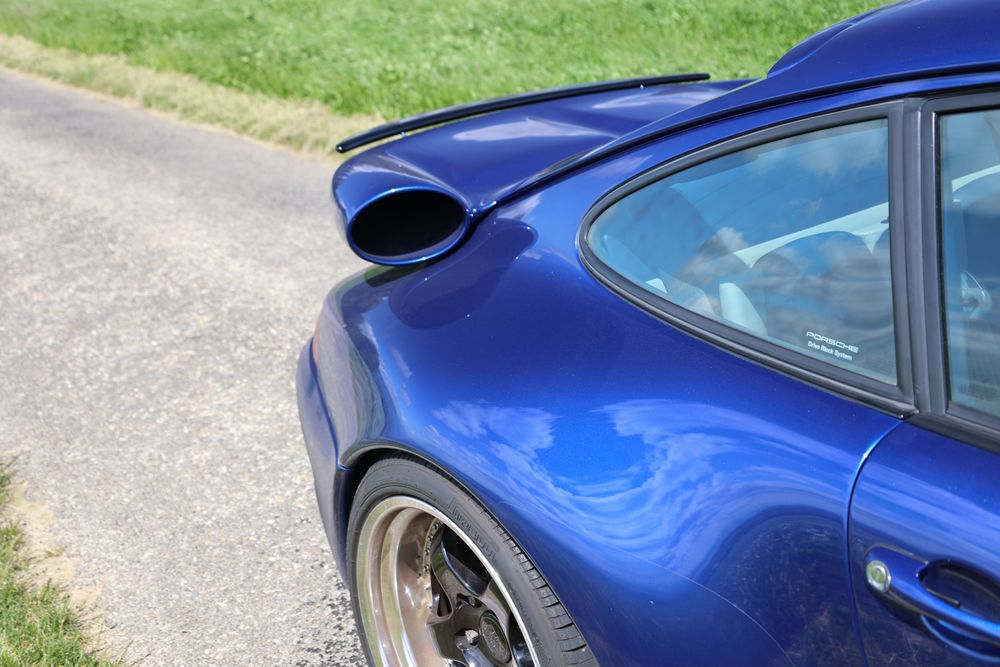 Porsche 911 933 Turbo | CarYouNeed.ch