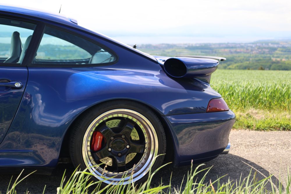 Porsche 911 933 Turbo | CarYouNeed.ch