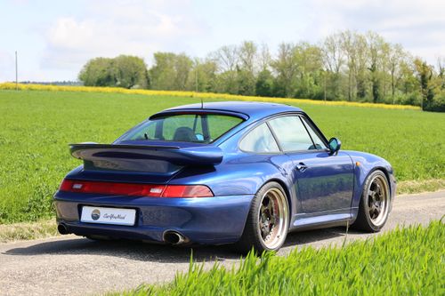Porsche 911 933 Turbo - CarYouNeed.ch